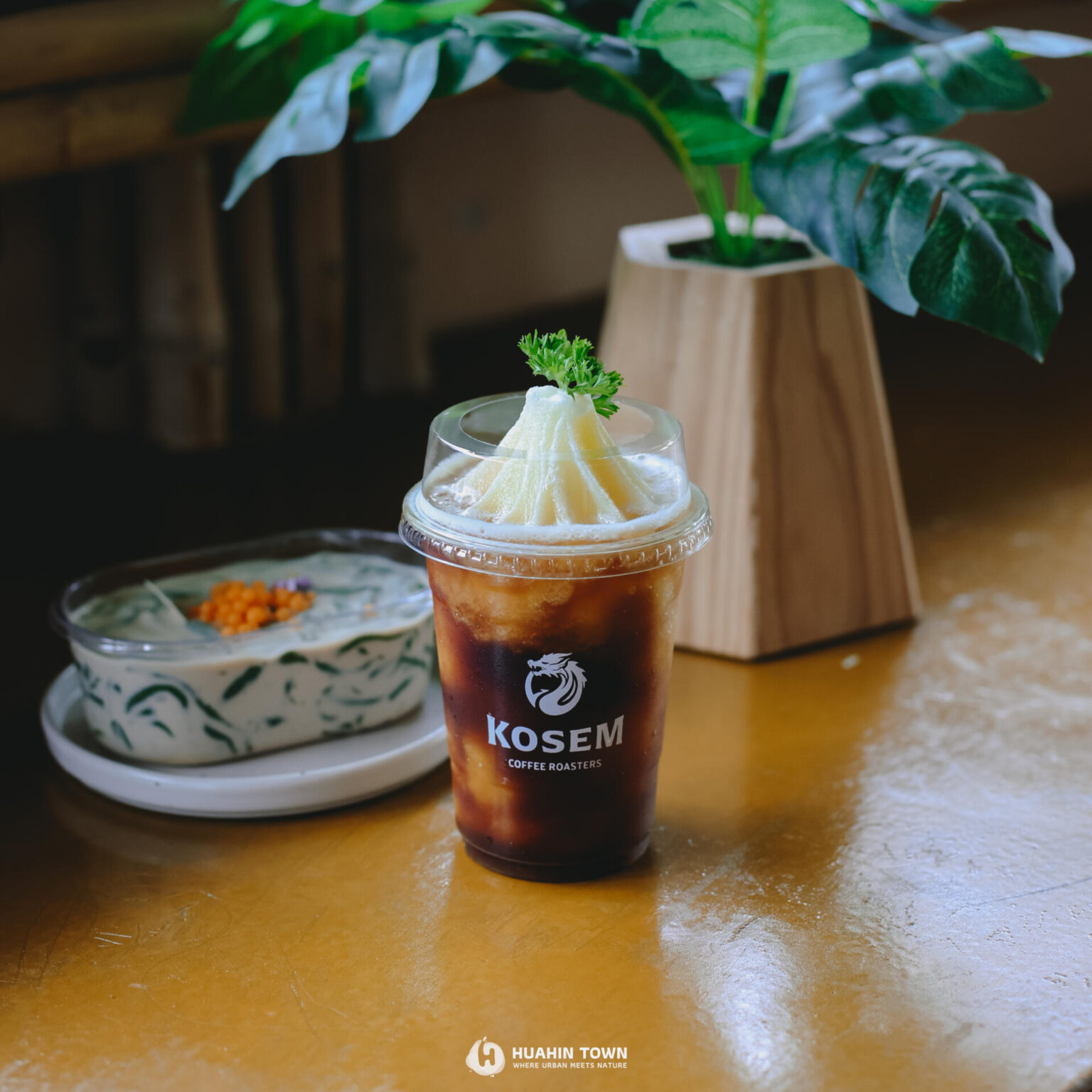 คาเฟ่เปิดใหม่หัวหิน จุดแวะเช็คอินเส้นบายพาส "Kosem Coffee Roasters ...