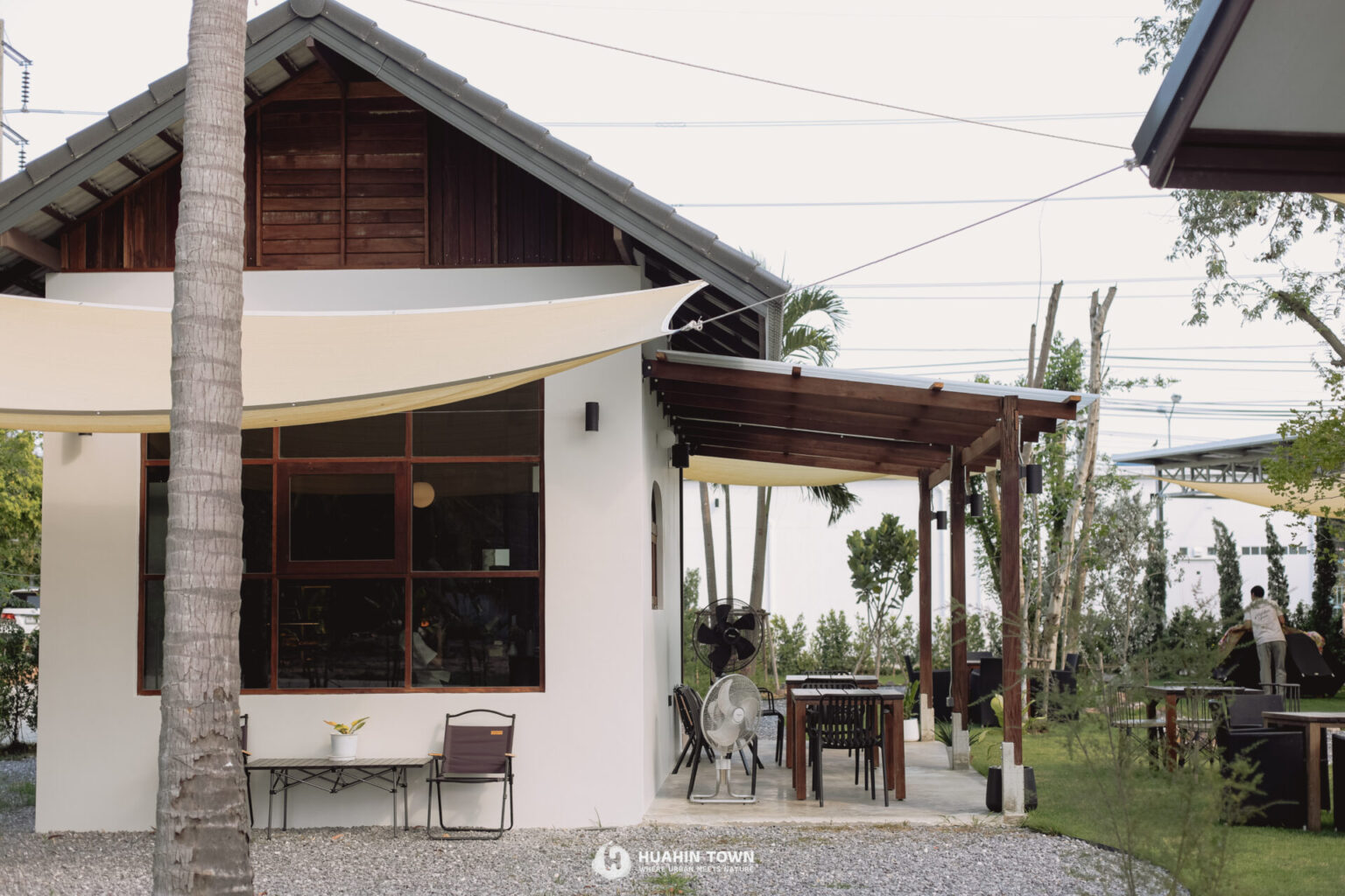 คาเฟ่เปิดใหม่ในหัวหิน ที่เหมาะกับการใช้ชีวิตได้ตลอดทั้งวัน "Hidden Gem ...